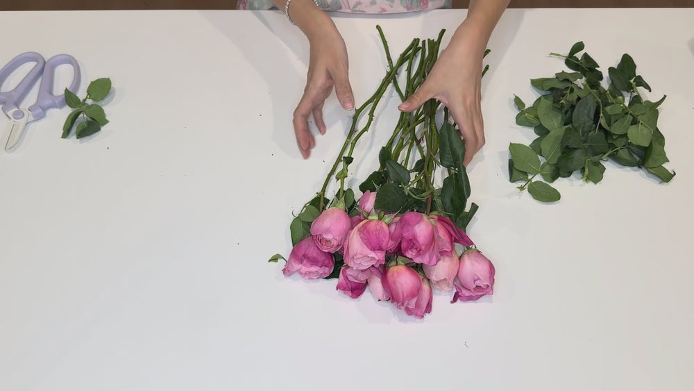 How to Unbox & Process Our Garden Roses